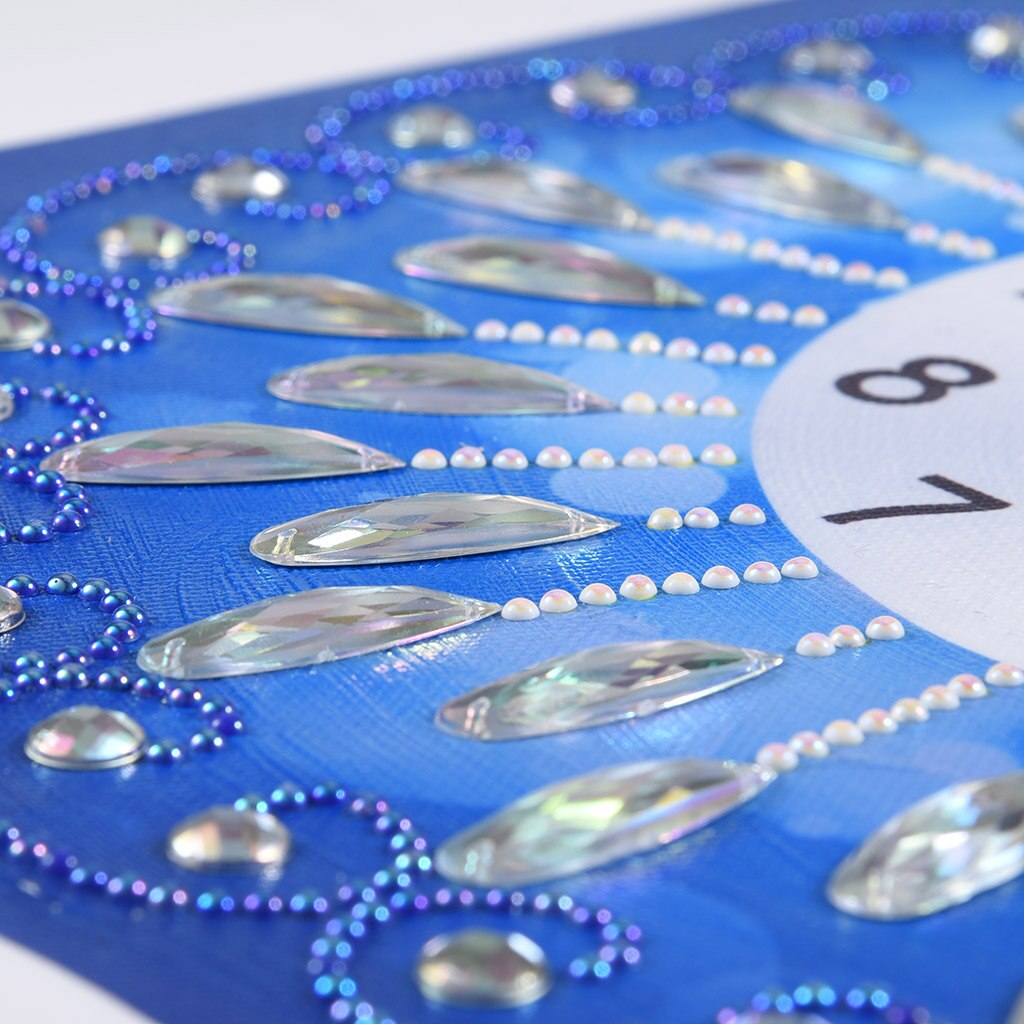 Blue Lovely Clock – Diamond Painting Bliss